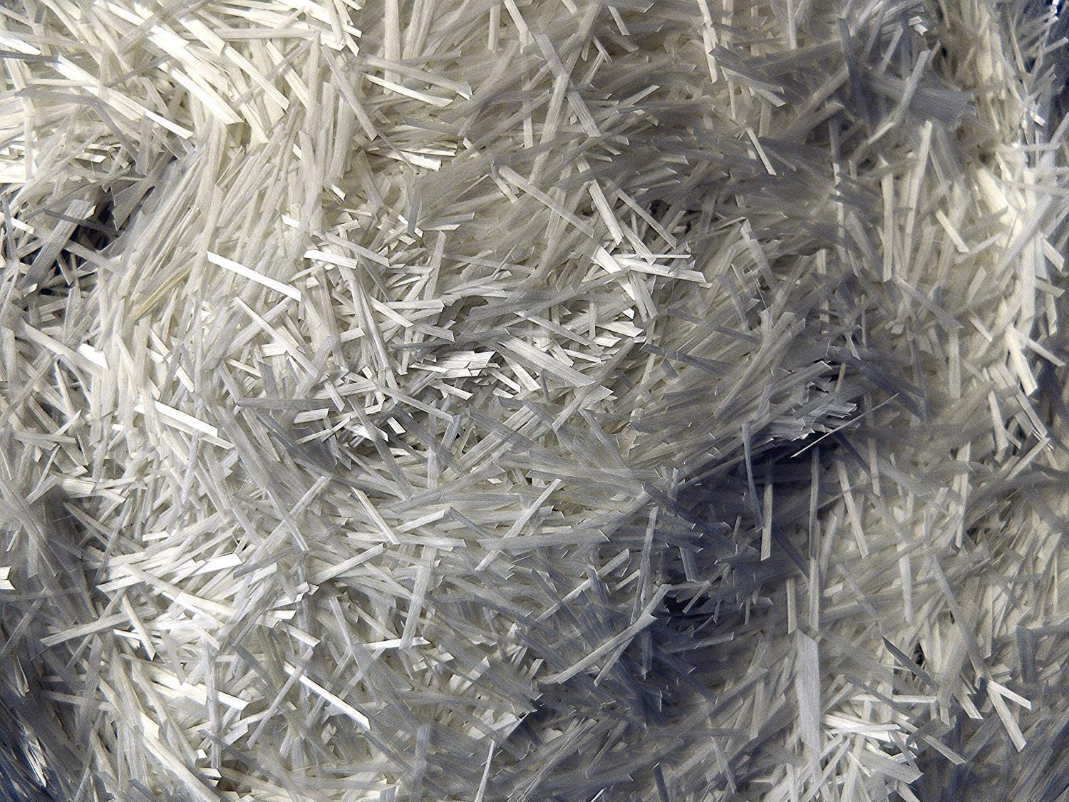 Concrete & Screed Reinforcement Fibres - 0.91Kg Bag - Deals2Build.co.uk